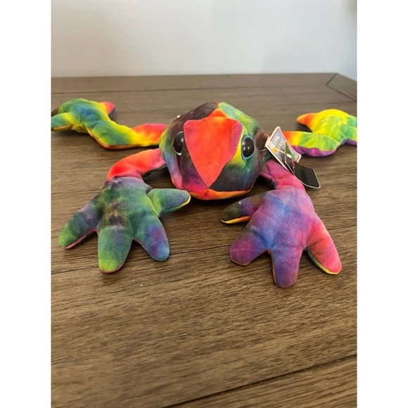 Toys | Limited Too Floppy Friends Rainbow Tree Frog W Hang Tag | Poshmark